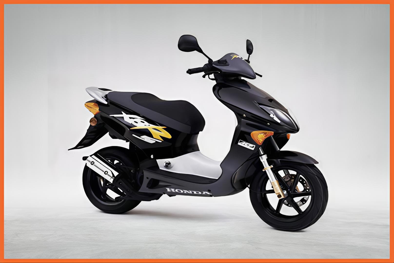 Honda X8 RS 80cc - Loukis Car Rental